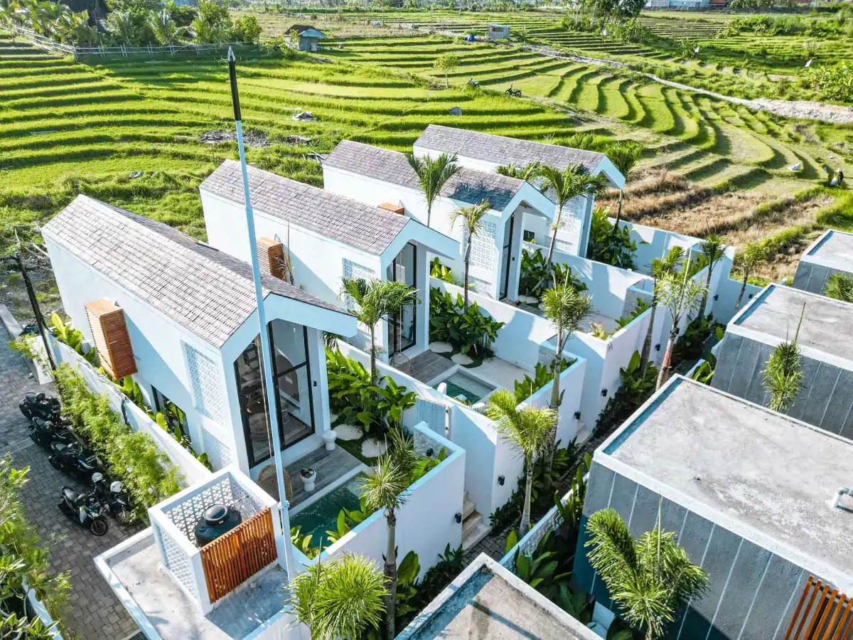 Modern and Stylish Little Holiday Home in Bali - Trend House Designs ...