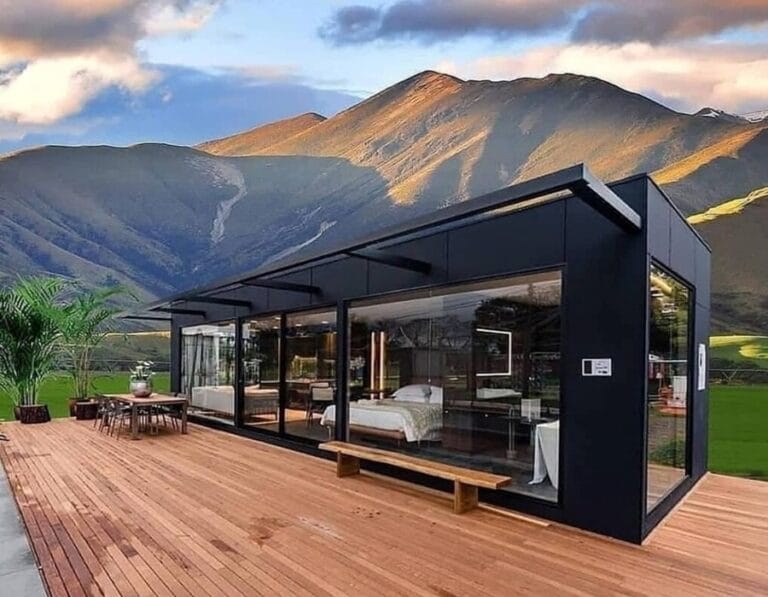 U Shaped Prefab Container House Example