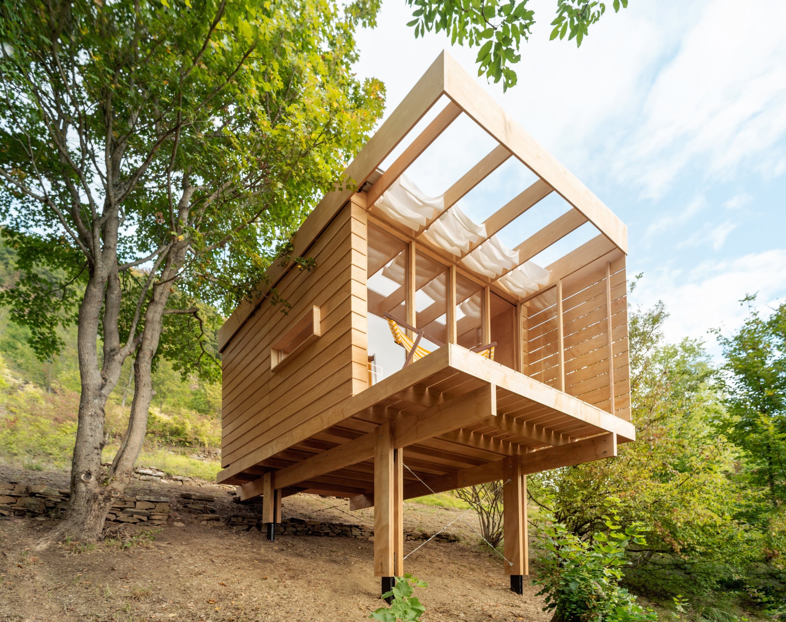 The Small Hermitage Cottage is Only 12 Square Meters. - Trend House Designs