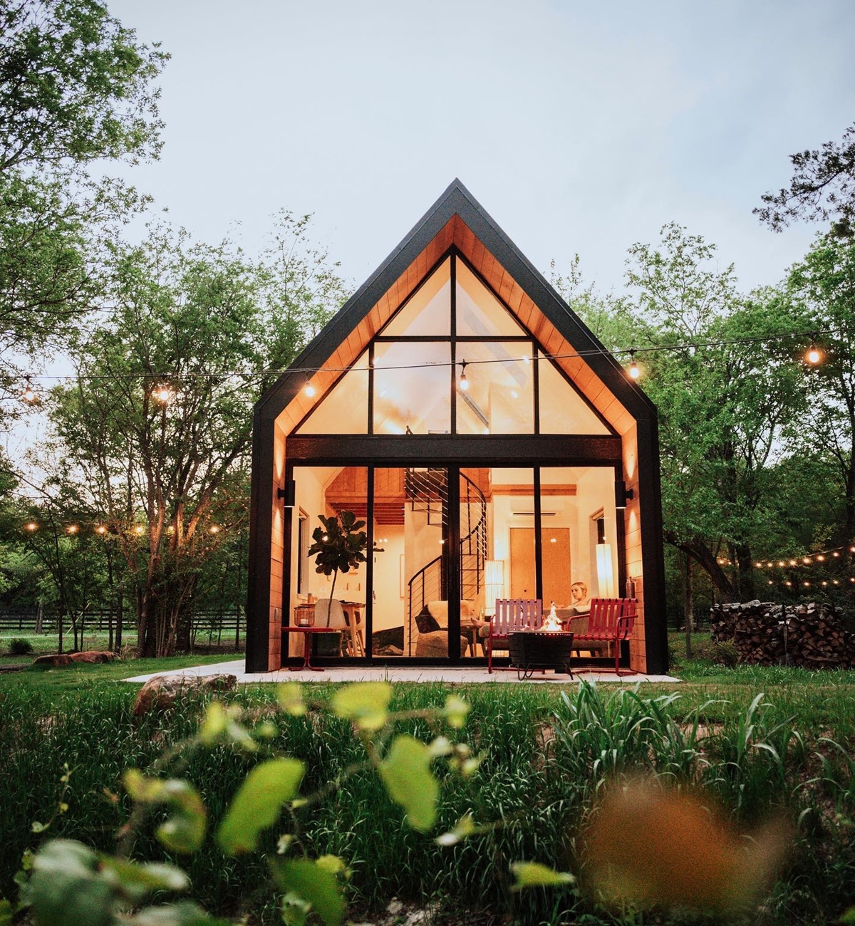 40m2 Lakeside Escape House in Waco - Trend House Designs