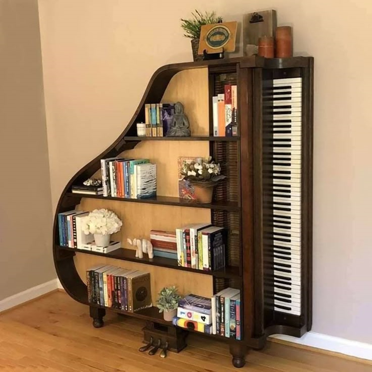 10 Unique Recycled Interior Decorating Ideas - Trend House Designs ...